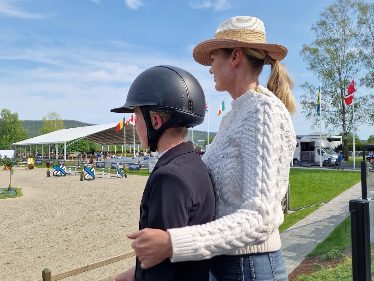 Med blikket rettet frem