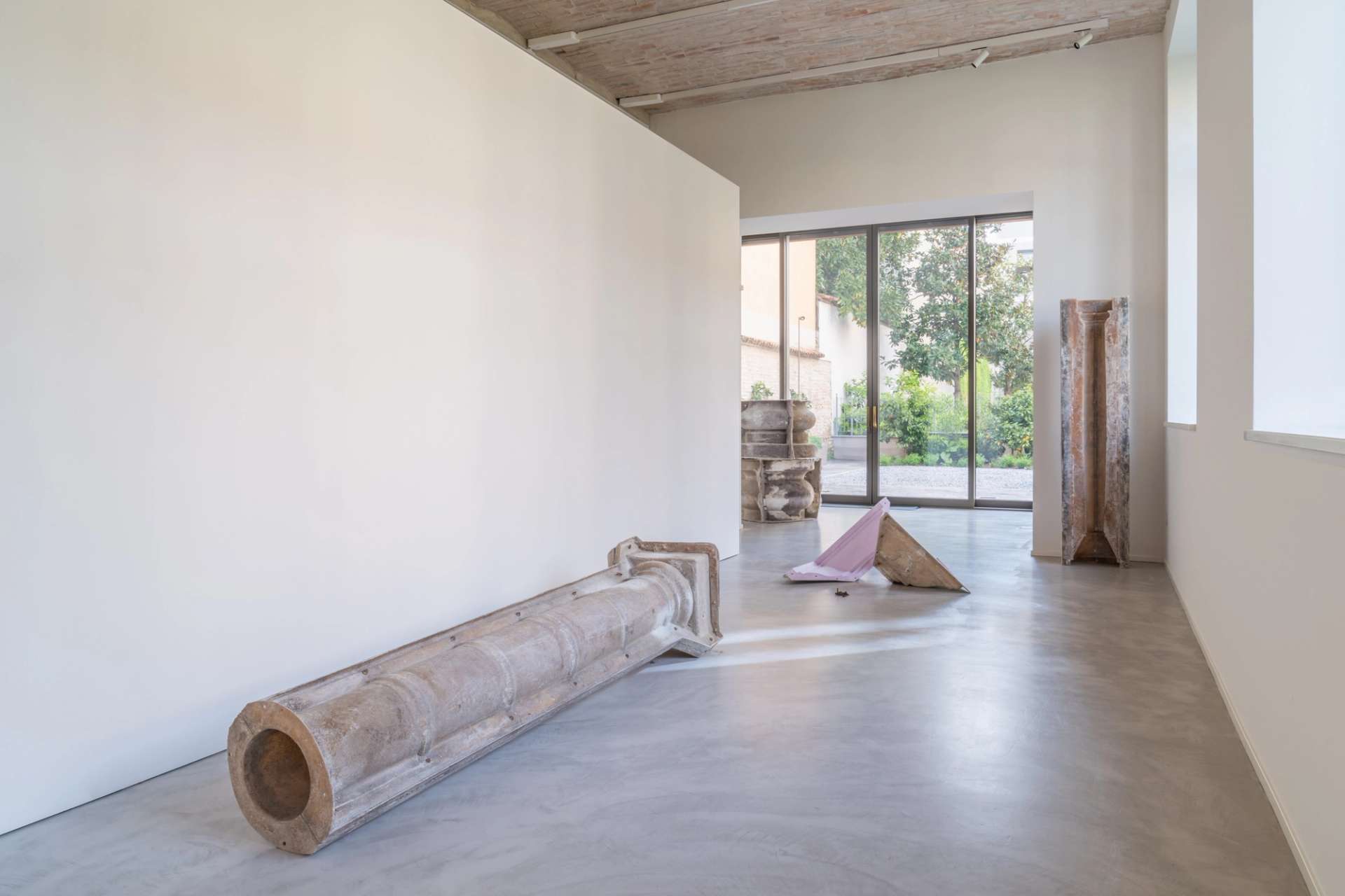 "Transcendental Spaces and Immersive Architectures" - exploring ...