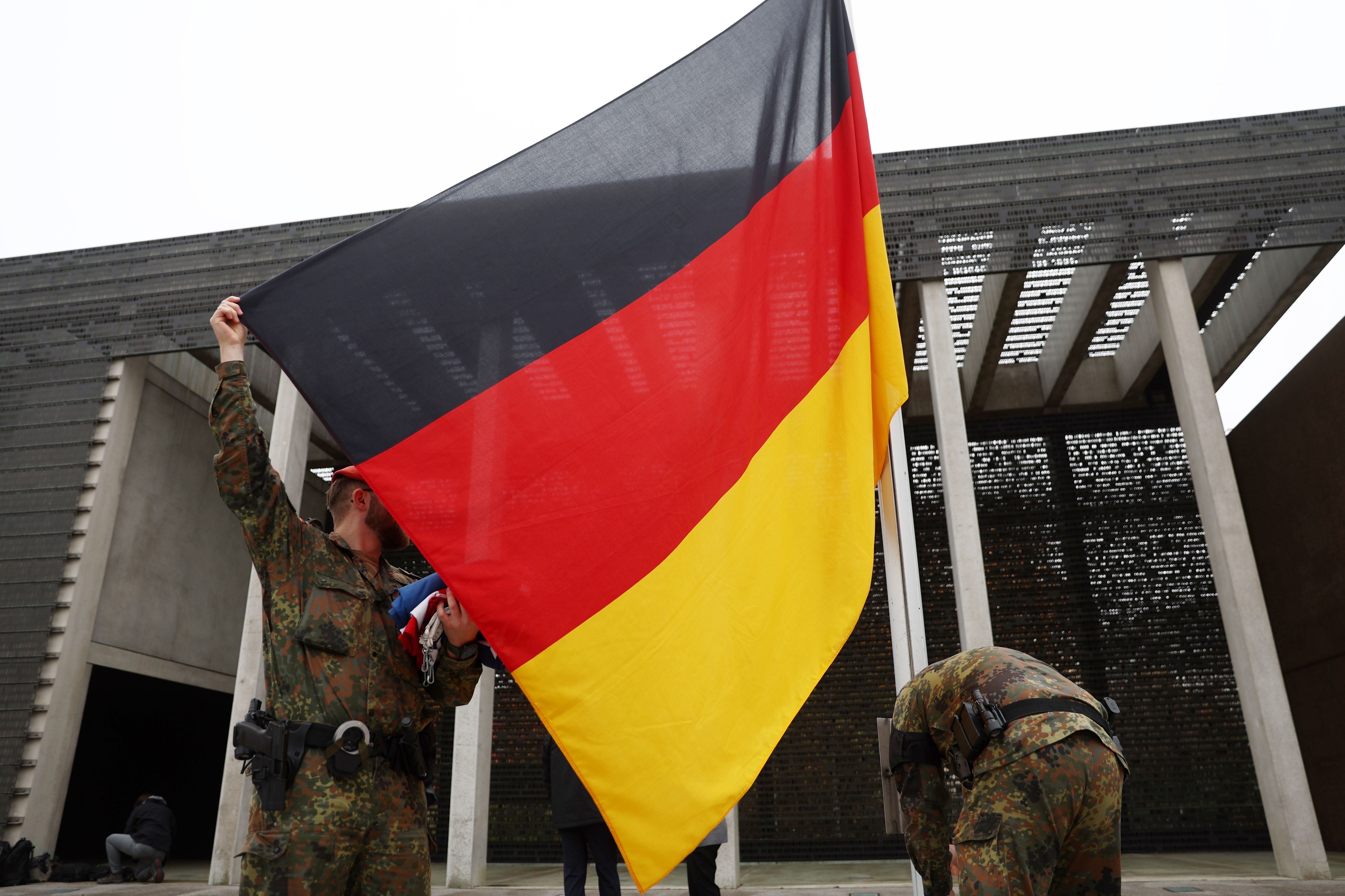 Germany Sets Out New Military Service Plan to Rebuild Bundeswehr