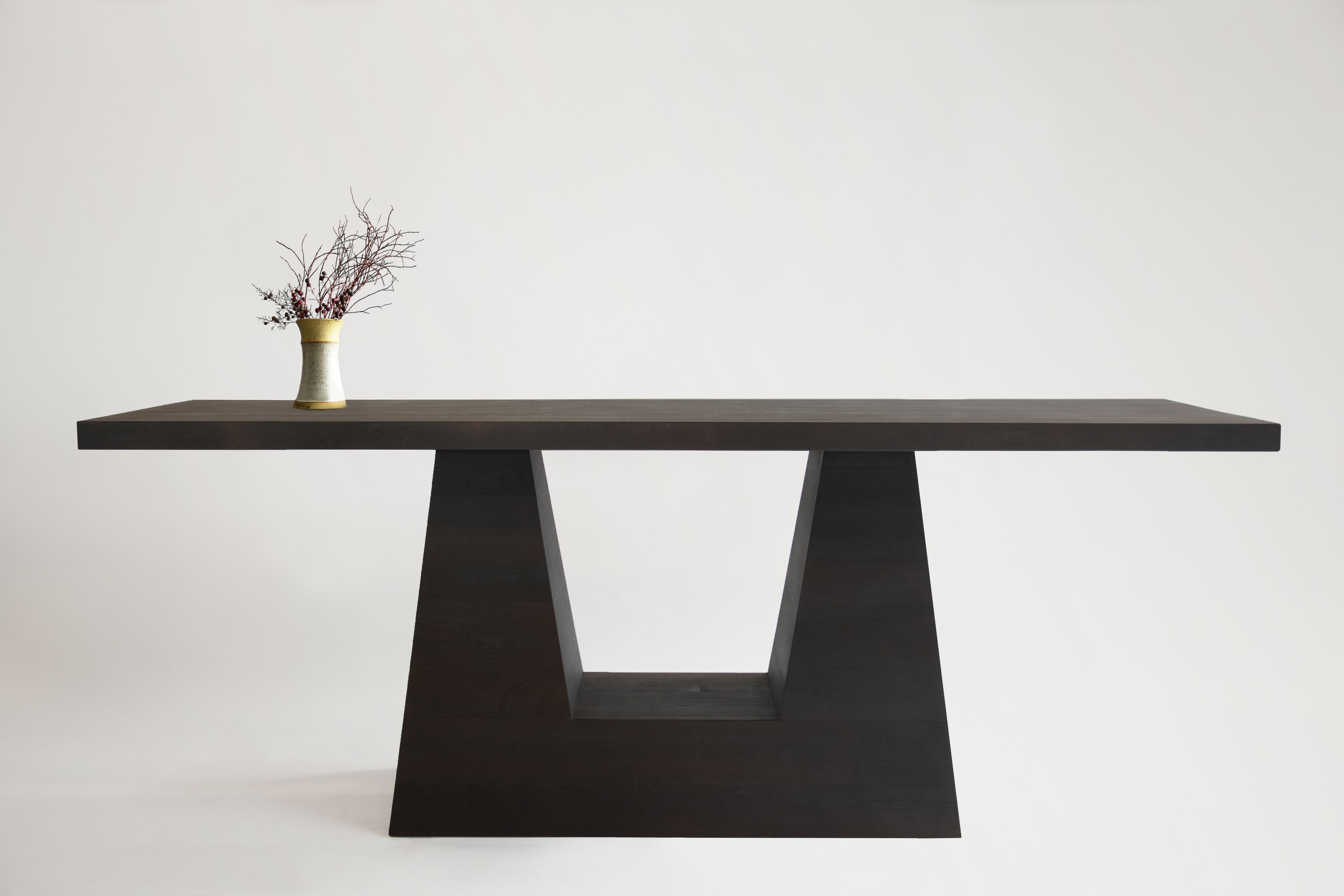 Oka Console by Eichkorn · LAK Gallery