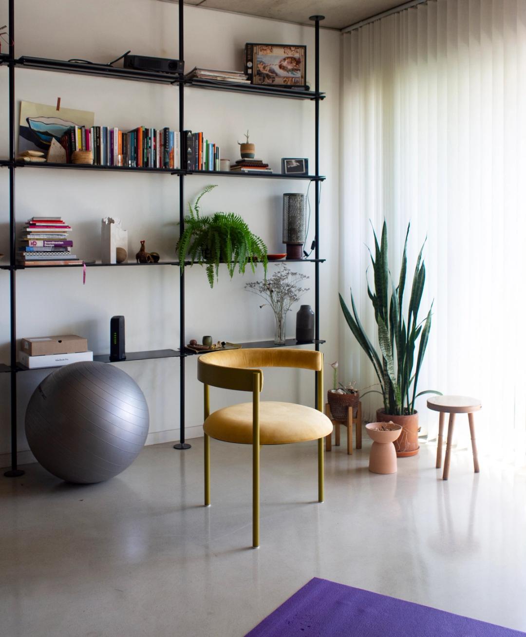 Aro Chair by Ries · LAK Gallery