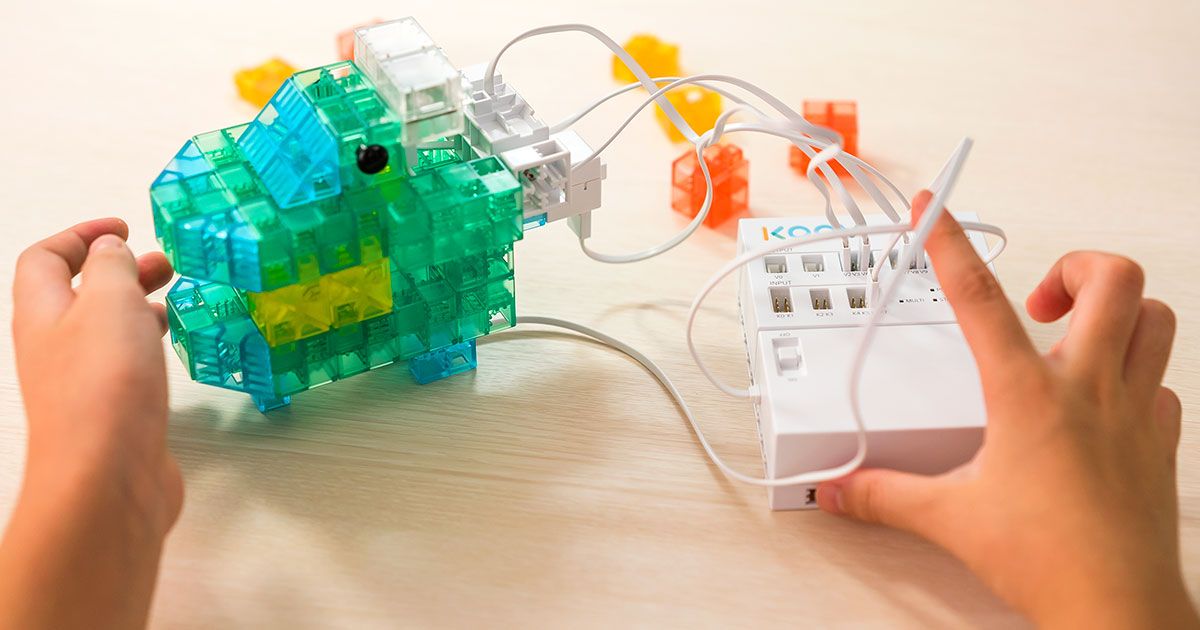 KOOV - ROBOTS: Your Guide to the World of Robotics