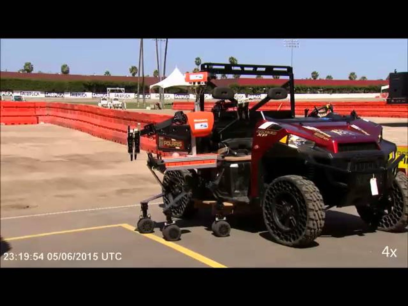 Momaro - ROBOTS: Your Guide to the World of Robotics