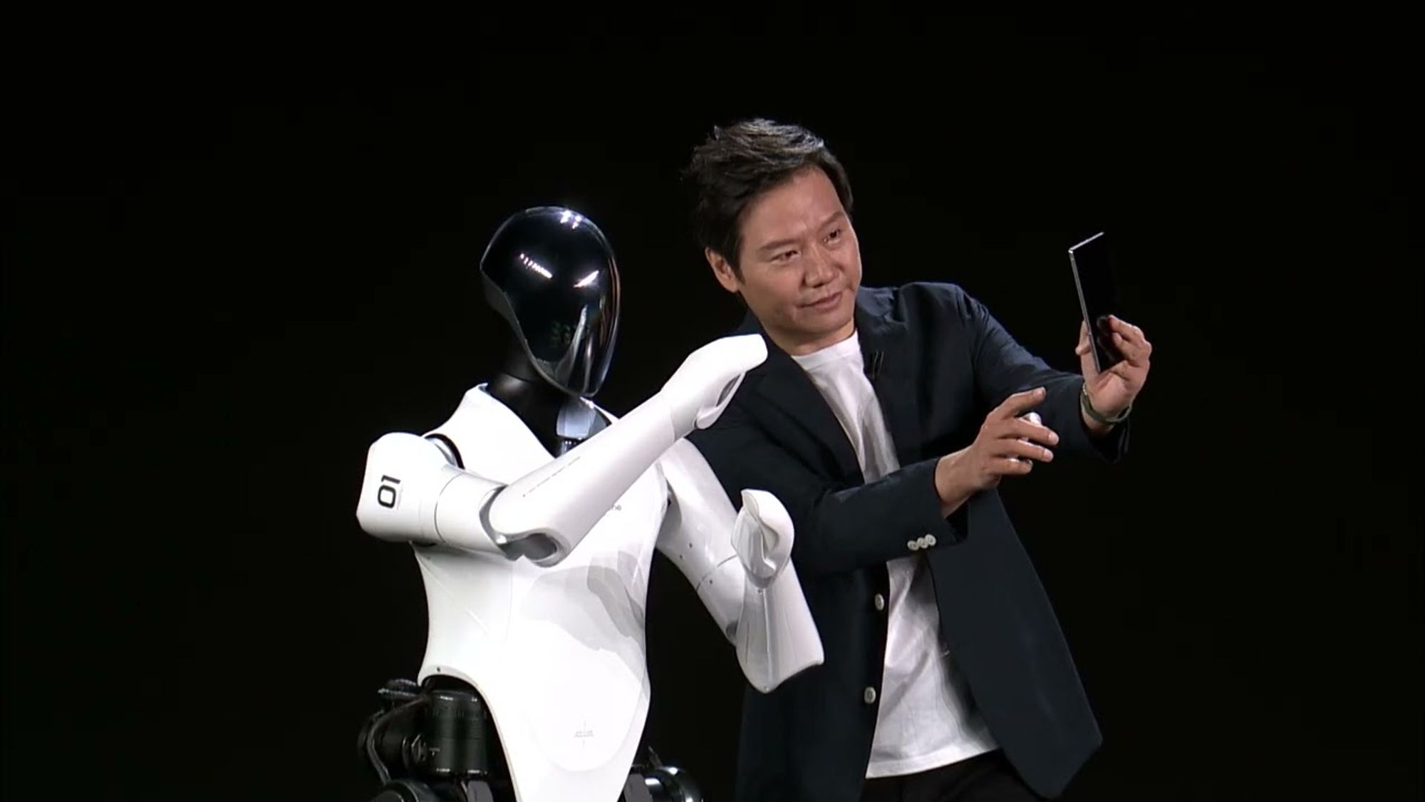 CyberOne - ROBOTS: Your Guide to the World of Robotics