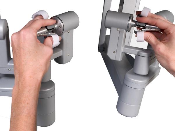 Da Vinci - ROBOTS: Your Guide to the World of Robotics