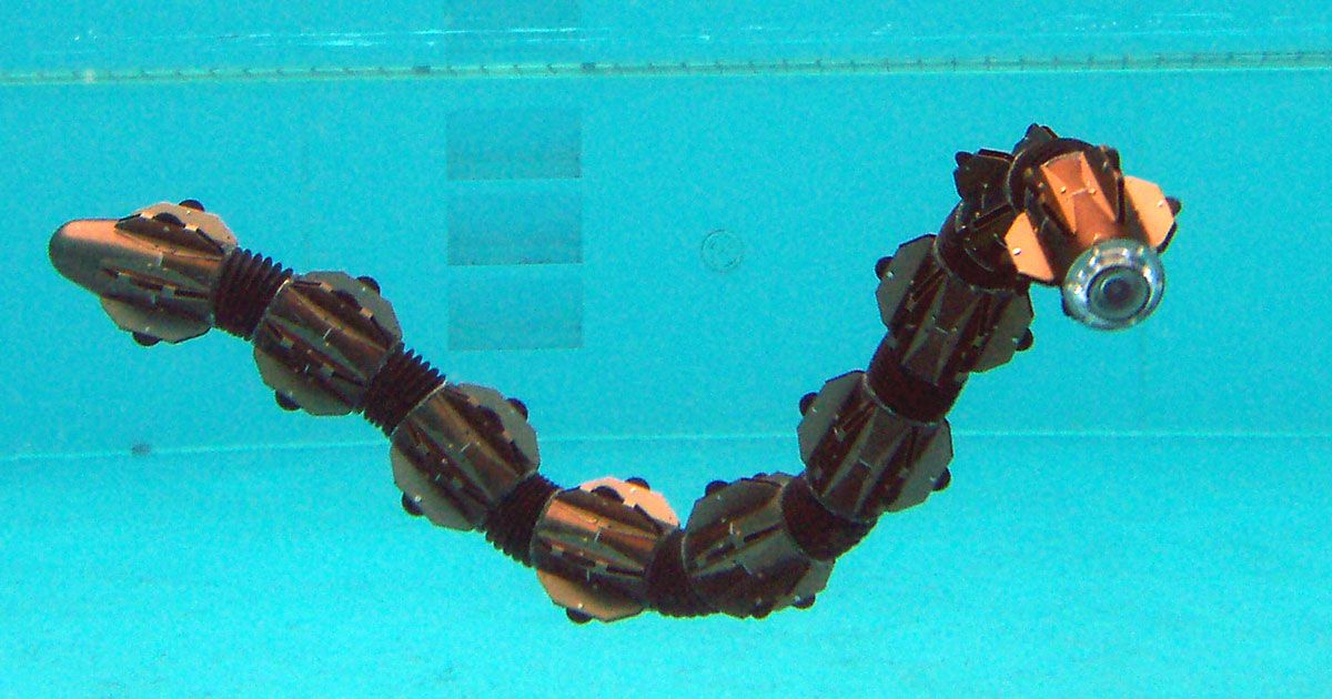 ACM-R5H - ROBOTS: Your Guide to the World of Robotics