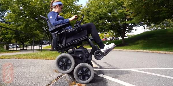 iBOT - ROBOTS: Your Guide to the World of Robotics