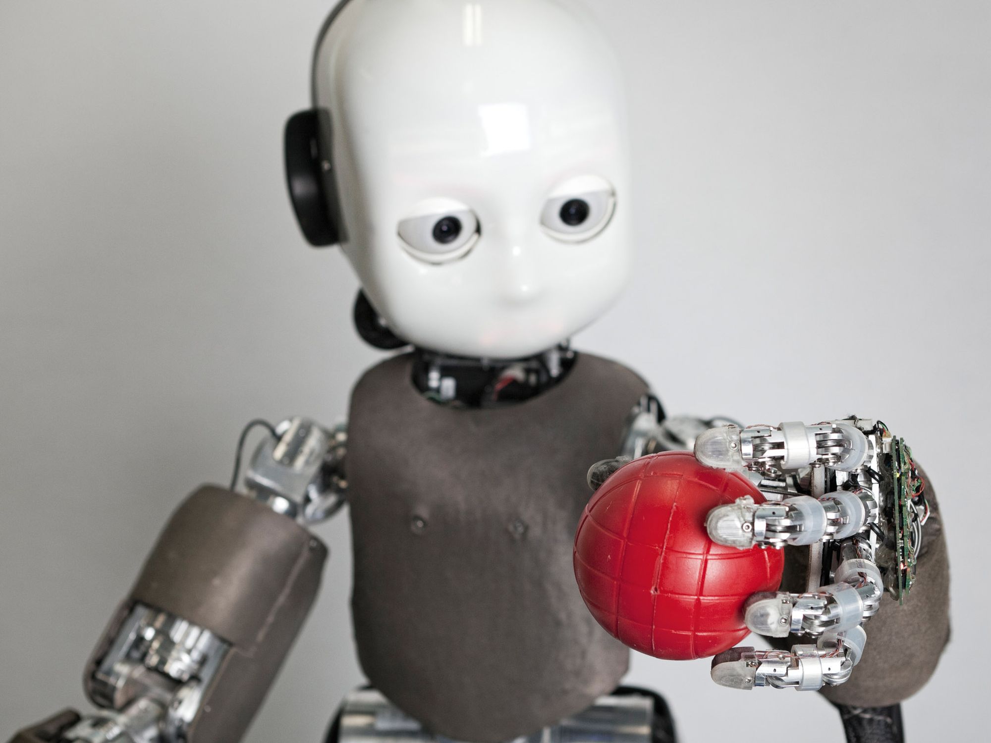 iCub - ROBOTS: Your Guide to the World of Robotics