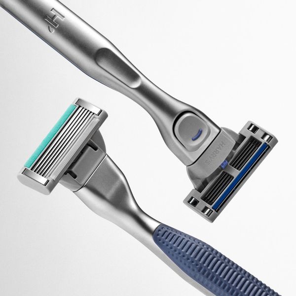 Harry’s Plus Razor | Advanced Pivoting System & 5-Blade Technology | Harry's