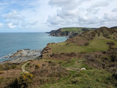 Christopher Goddard - The Yorkshire Map Maker | A Hymn to Lee Bay