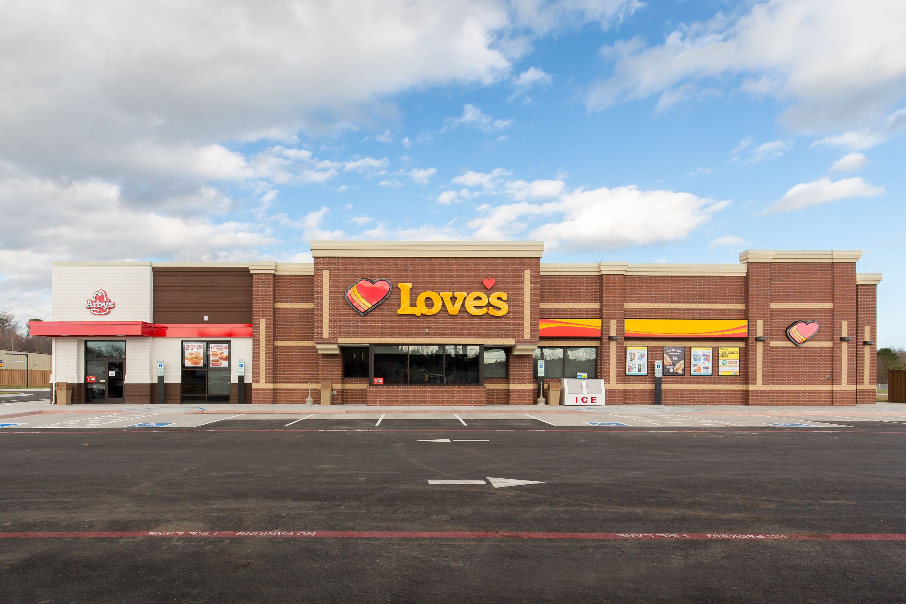 Love's Travel Store | Buffalo Construction