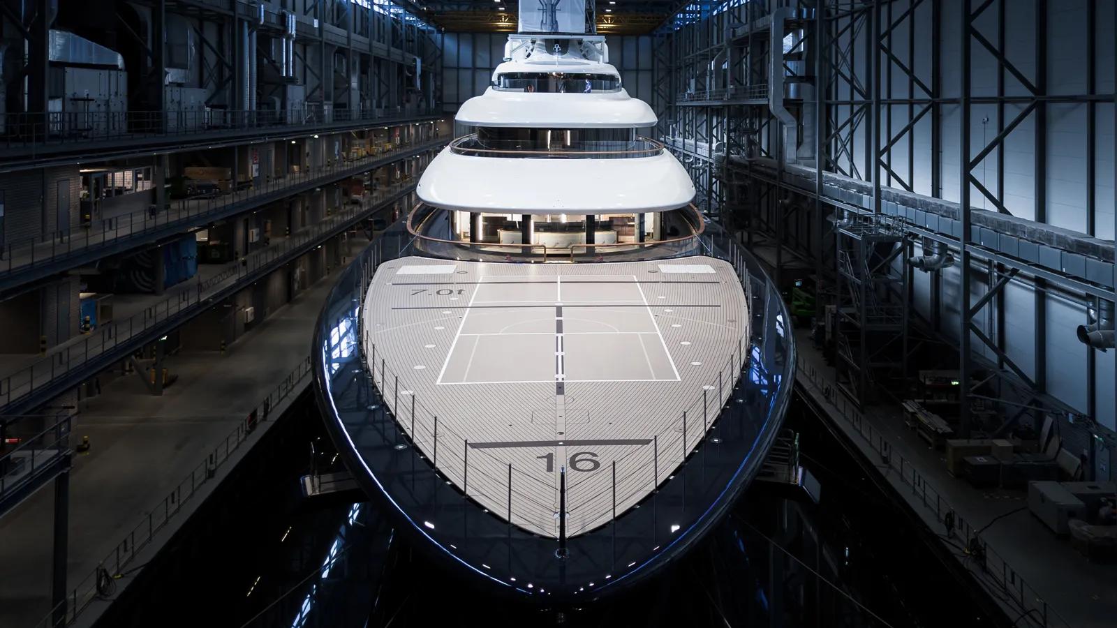 Project 821: The First Hydrogen-Powered Superyacht