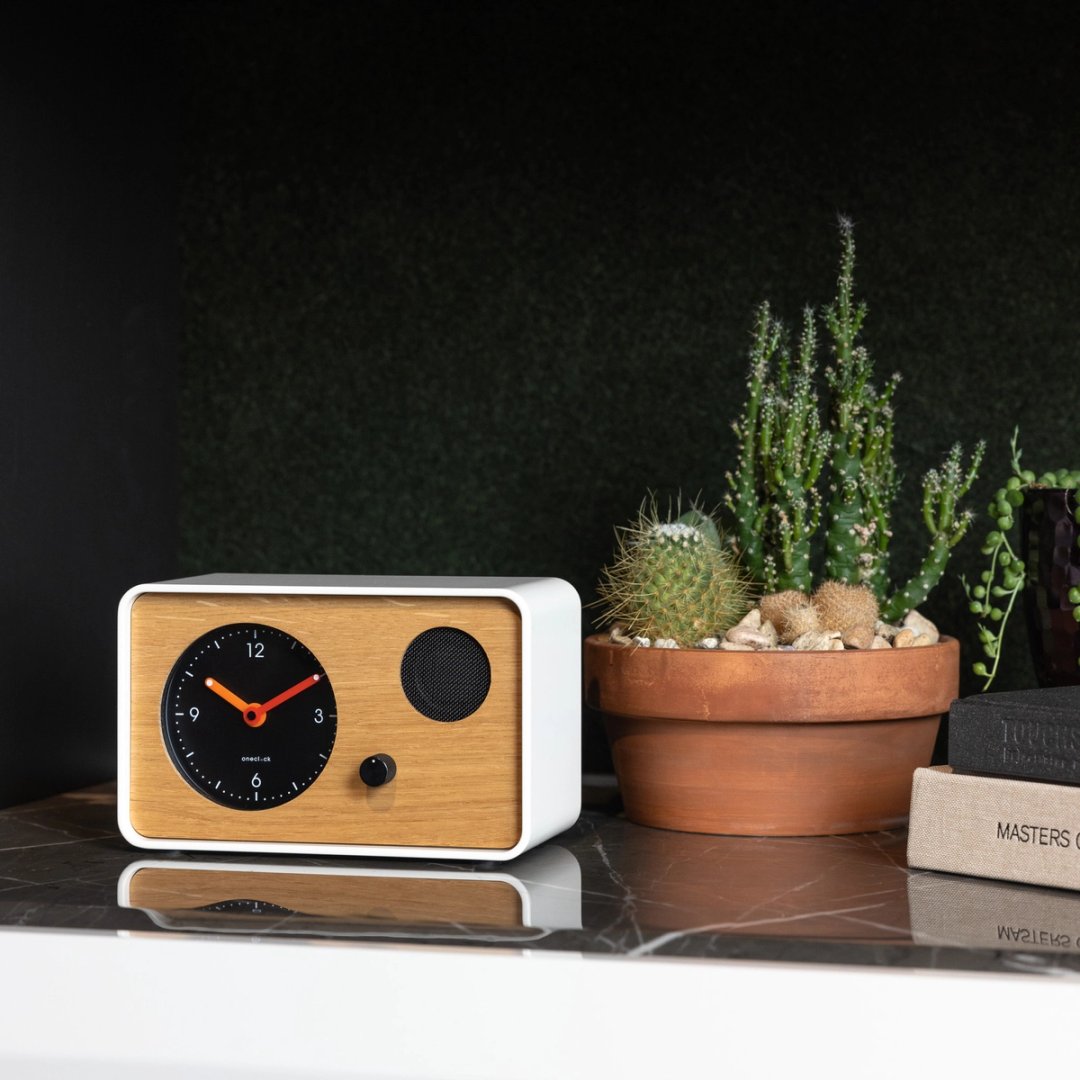 OneClock | Wake up better