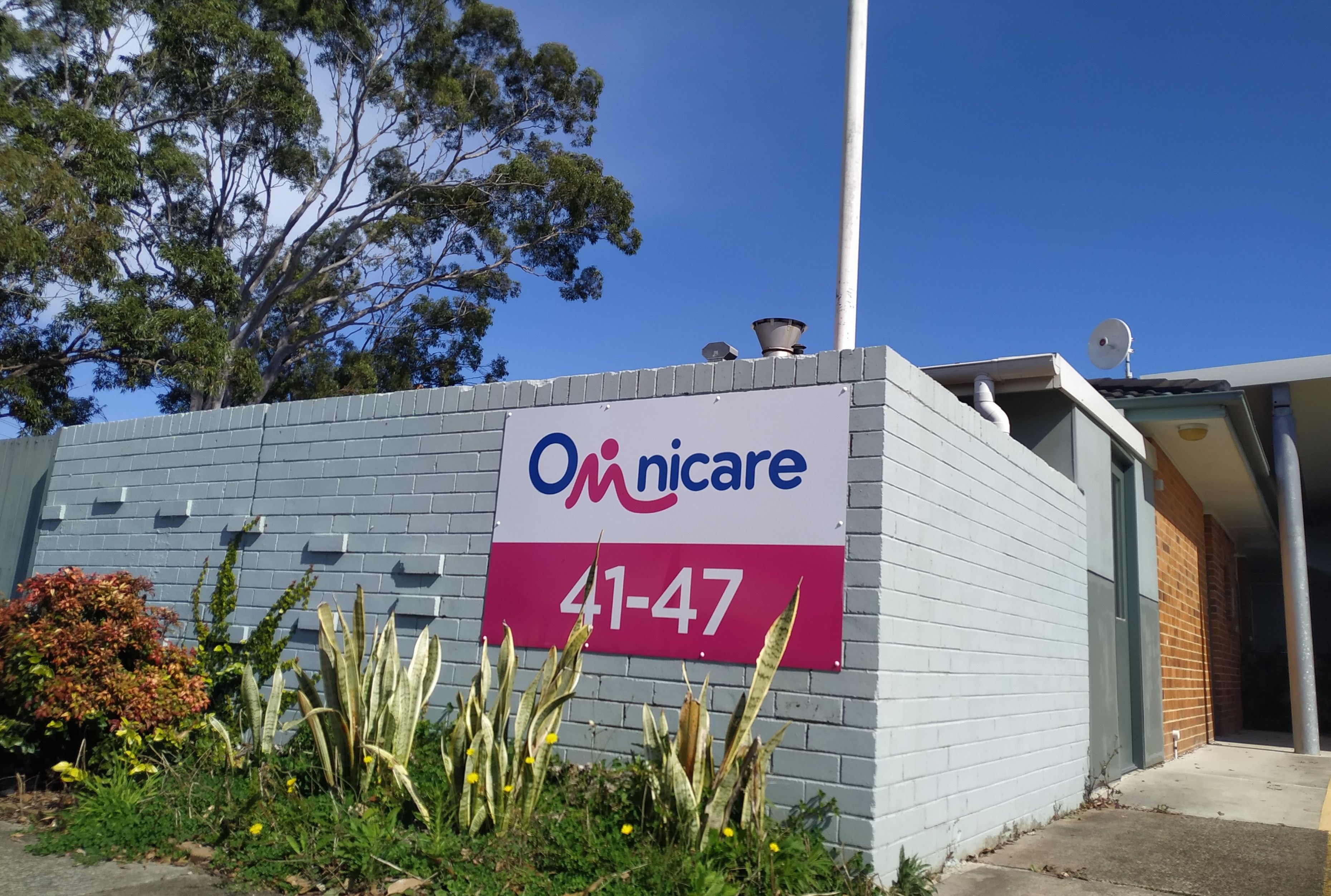 Home | Omnicare Alliance Ltd - improving quality of life through aged ...