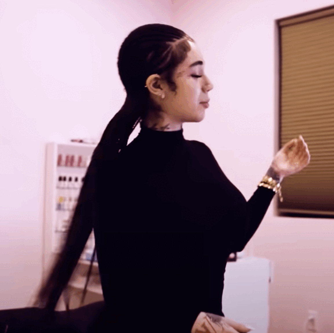 ALL THE VIBES COMING YOUR WAY