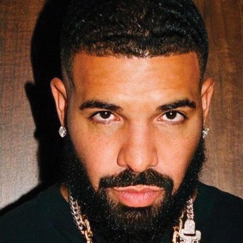DRAKE SUES UMG FOR DEFAMATION, HARASSMENT