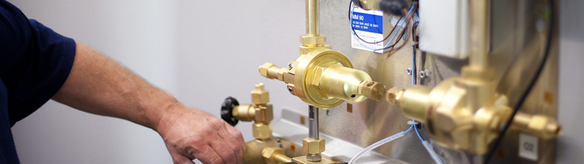 Manifolds & Stabilizers | GCE Medical