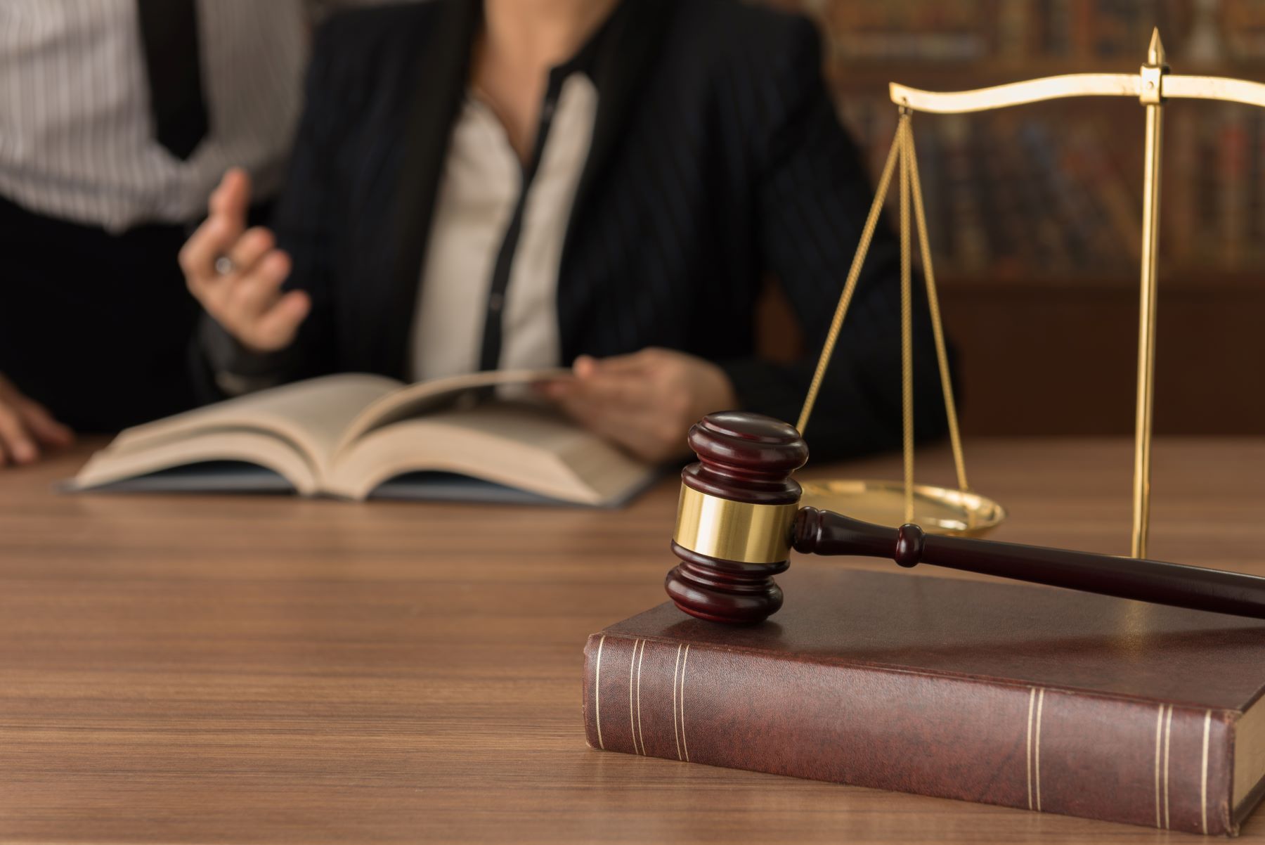 Federal Rule 704: A Guide to the Ultimate Issues of Fact