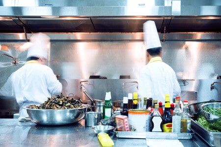 Restaurant Safety Experts Opine on Fall Caused by Dangerous Staircase