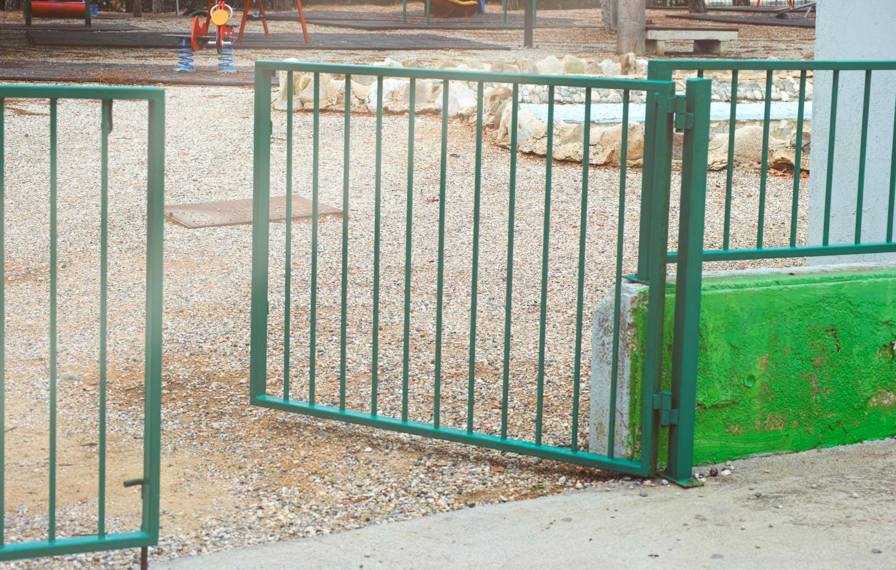 Unsafe Playground Gate Design Leads to Severe Finger Injury | Case Study