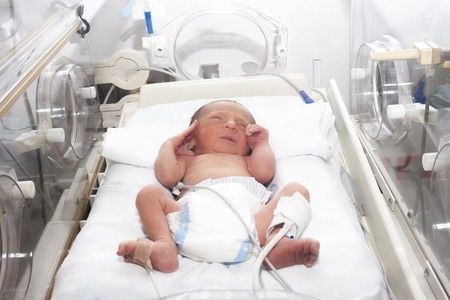 Newborn Baby Suffers Arm Length Discrepancy After Complicated Hospital ...