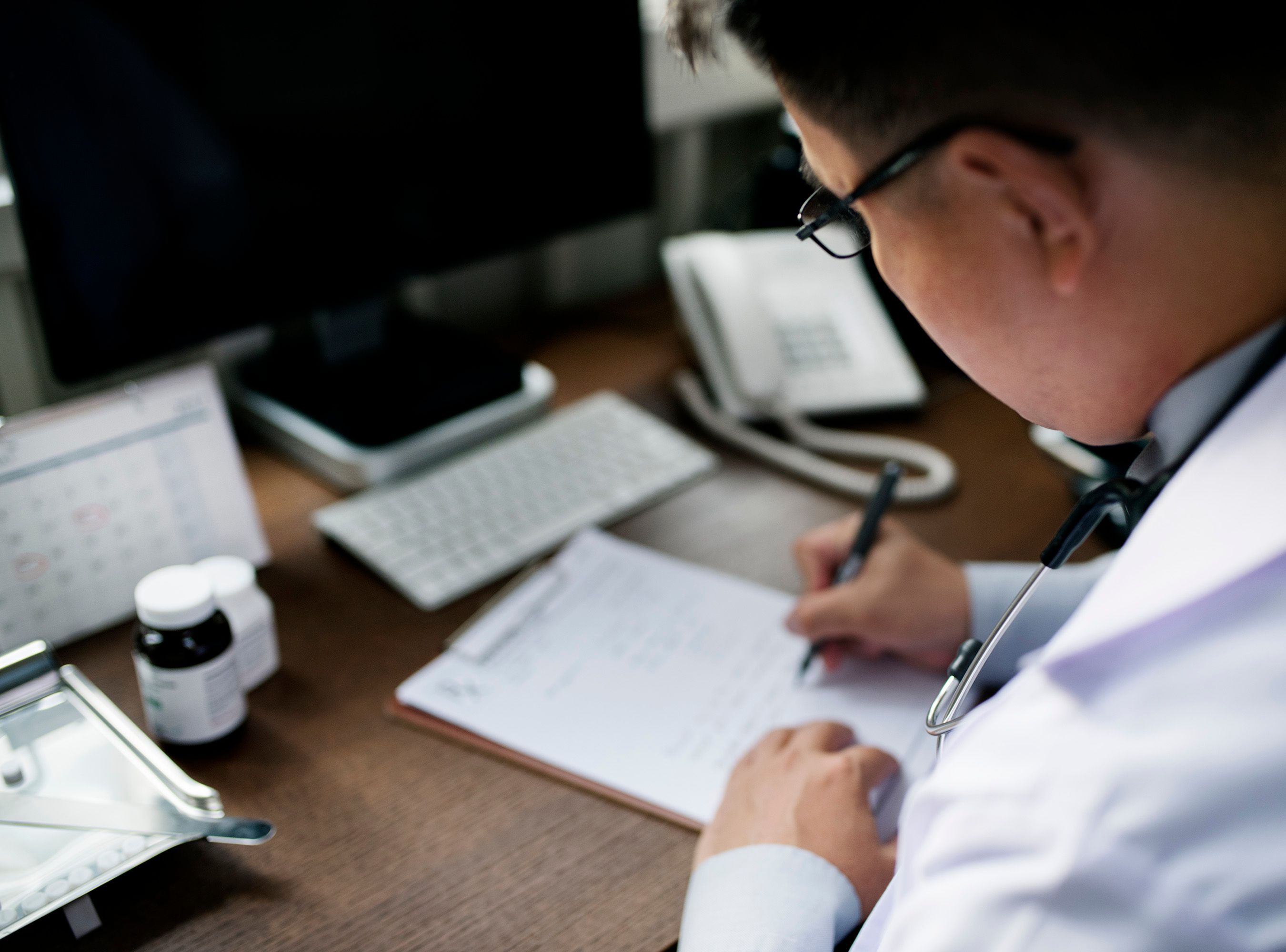 Complexities of HIPAA Compliance in a Surgical Center Dispute | Case Study