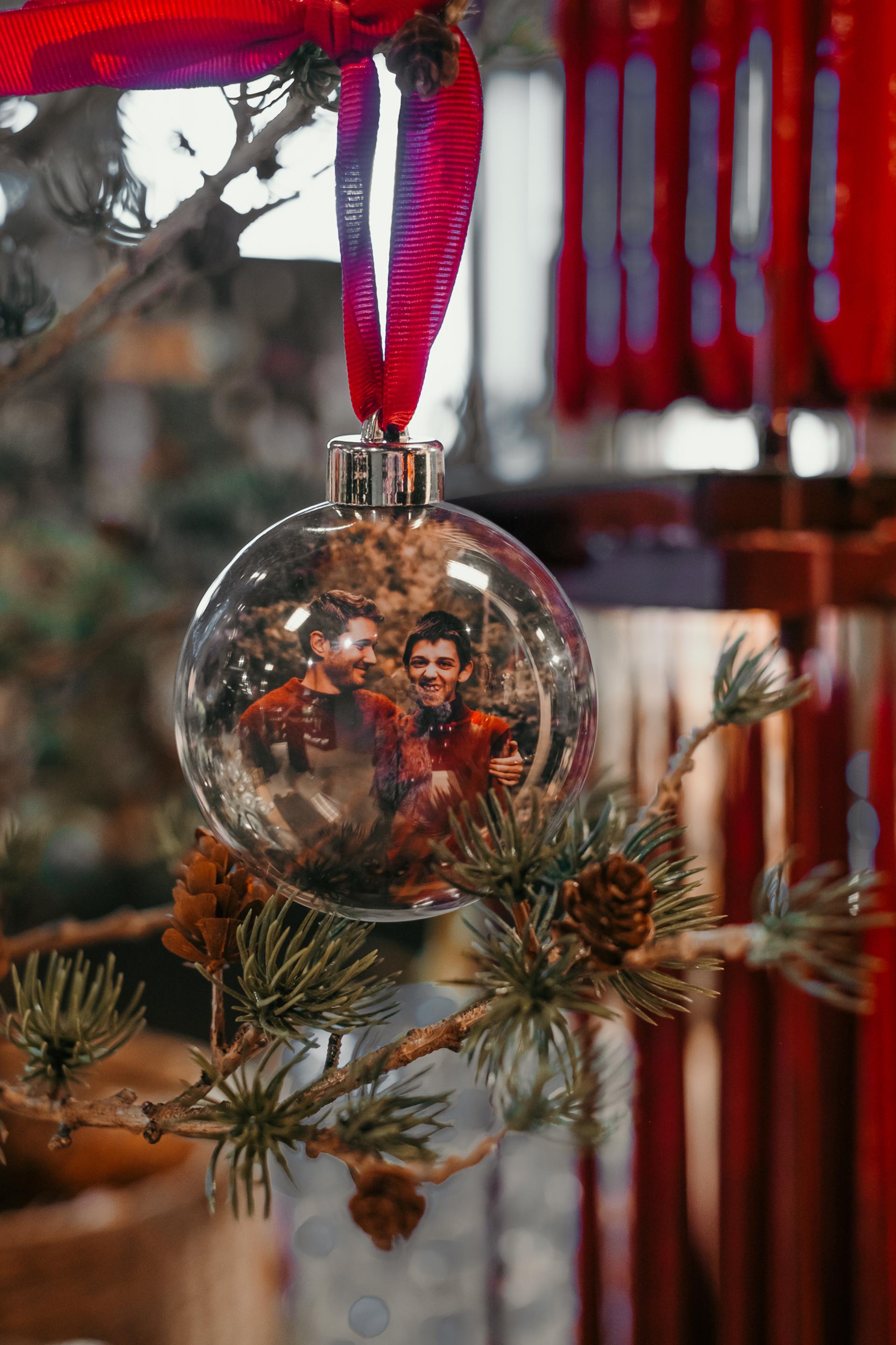 Personlige Julekuler med Eget Bilde – Skap Unike Juleminner | Elite Foto