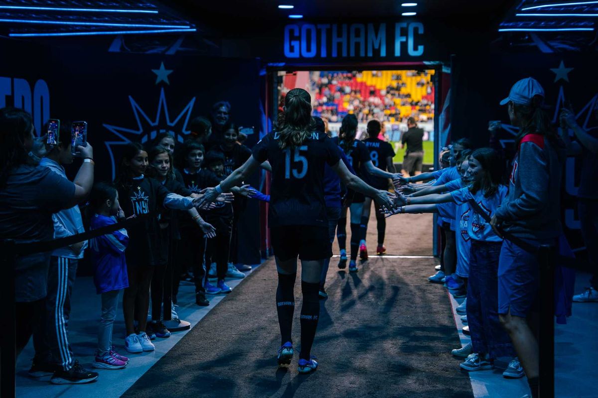 Halftime Fan Tunnel | Gotham FC