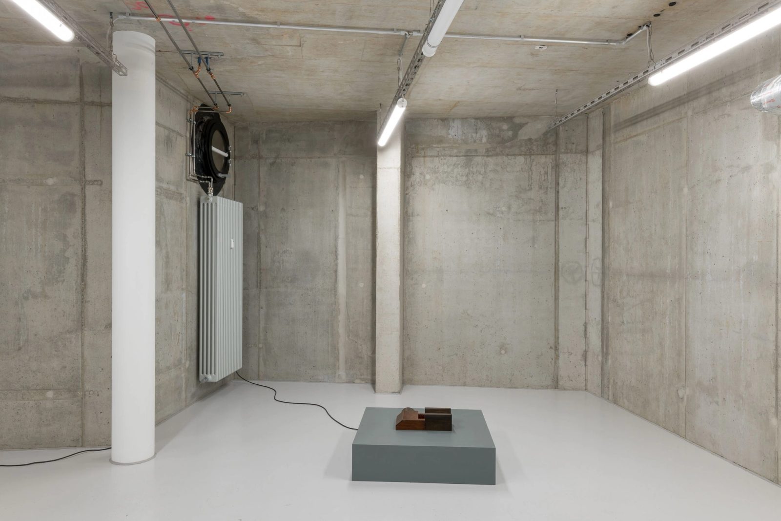 Dora Budor Galerie Molitor — Molitor
