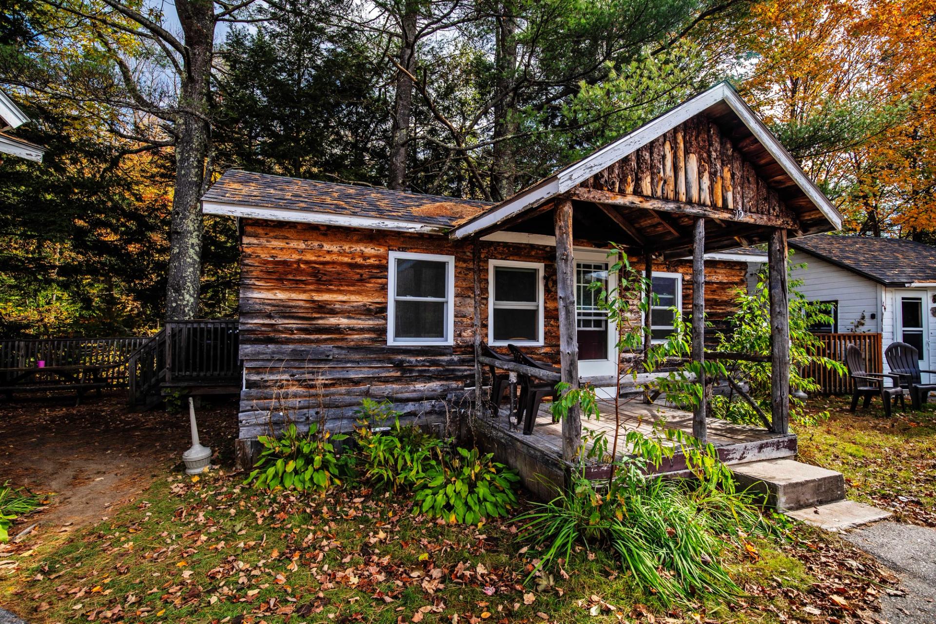 Eagle Cliff Accomodation | Pemi Cabins Lincoln, NH