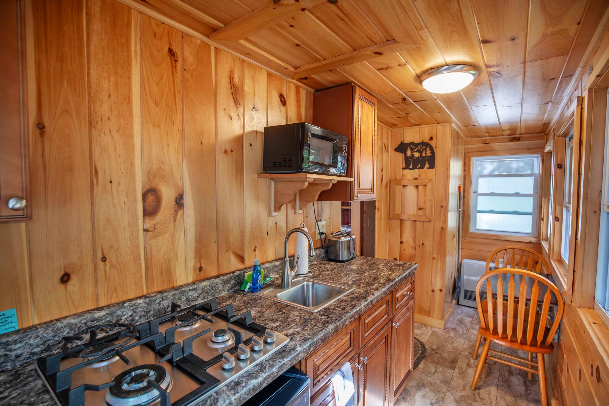 Falling Waters Accomodation | Pemi Cabins Lincoln, NH