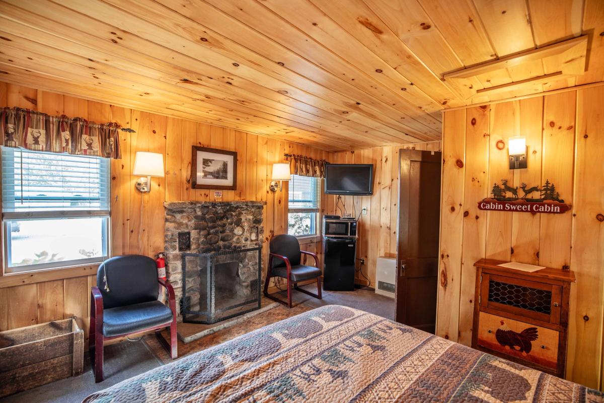 Pemi Cabins | Riverside Cabins & Lodging in Lincoln, NH