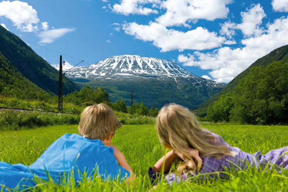 Gaustablikk – spectacular scenery and dramatic history | Fjord Line