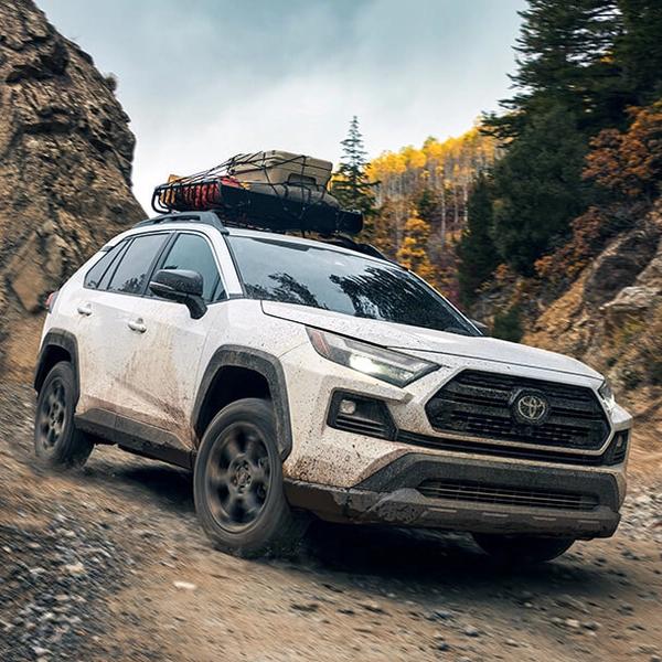 La Toyota RAV4, RAV4 Híbrida, y RAV4 XP 2025