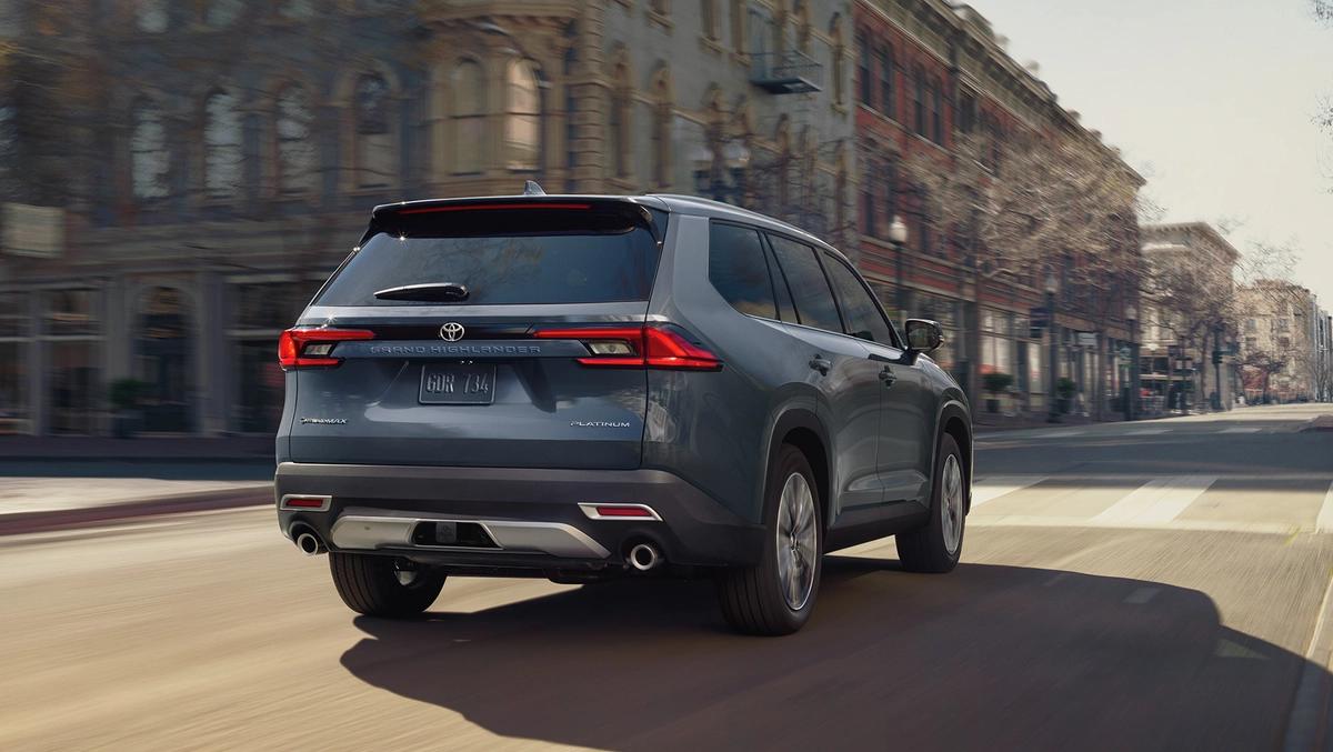 The 2025 Toyota Grand Highlander & Grand Highlander Hybrid