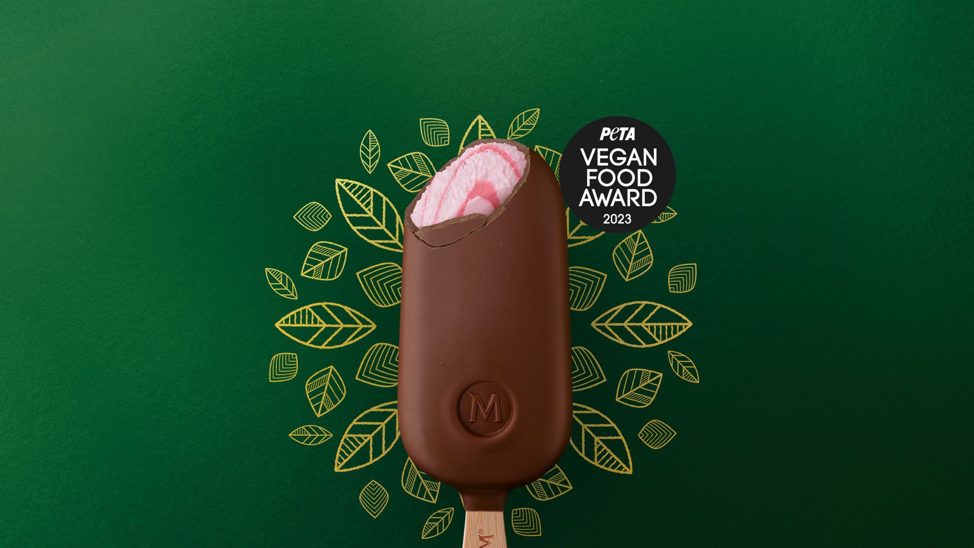 Magnum Vegan Raspberry Swirl gewinnt PETA Vegan Food Award 2023 | Unilever