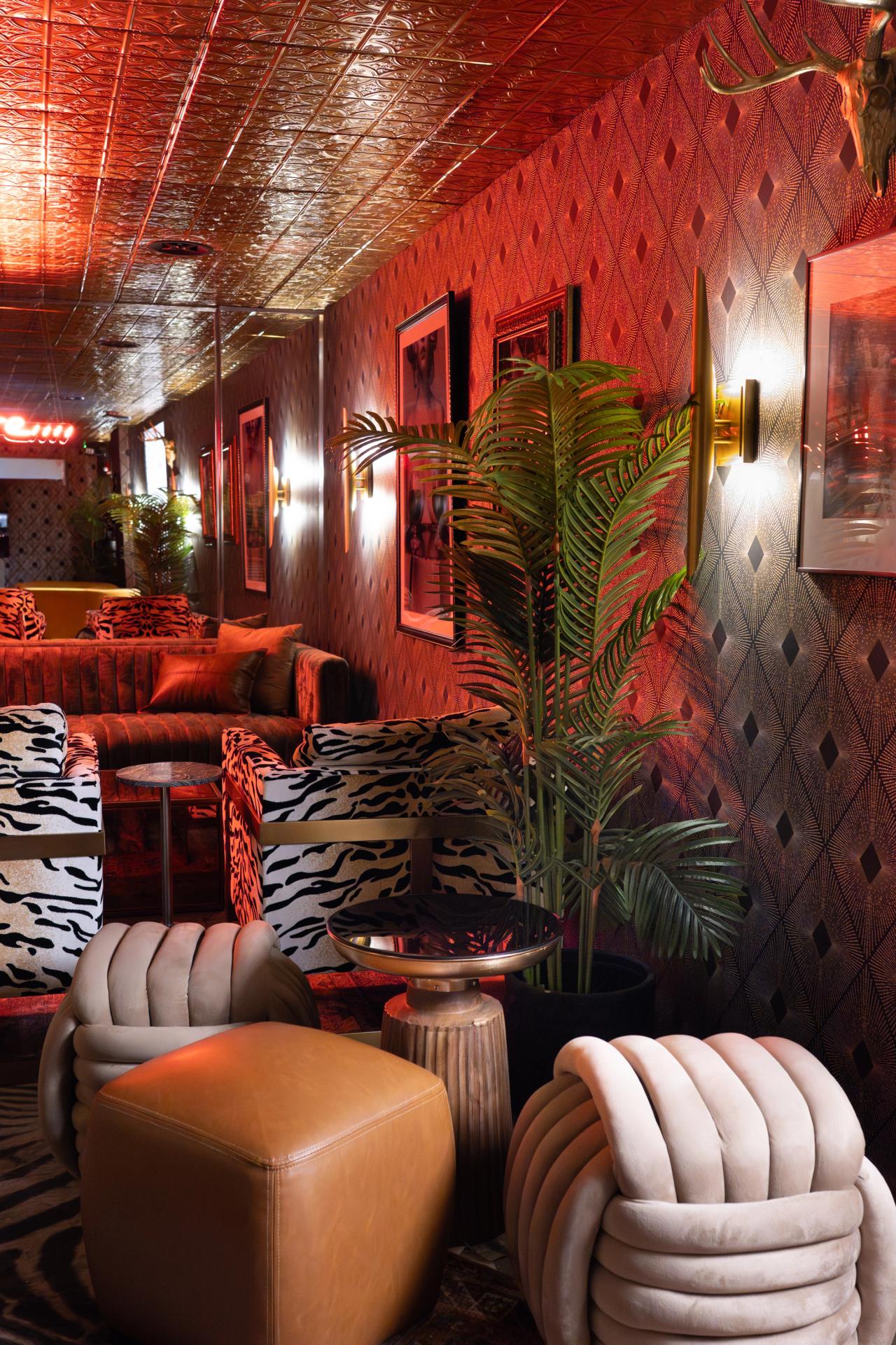 Dusk | Mediterranean Restaurant & Lounge Indianapolis