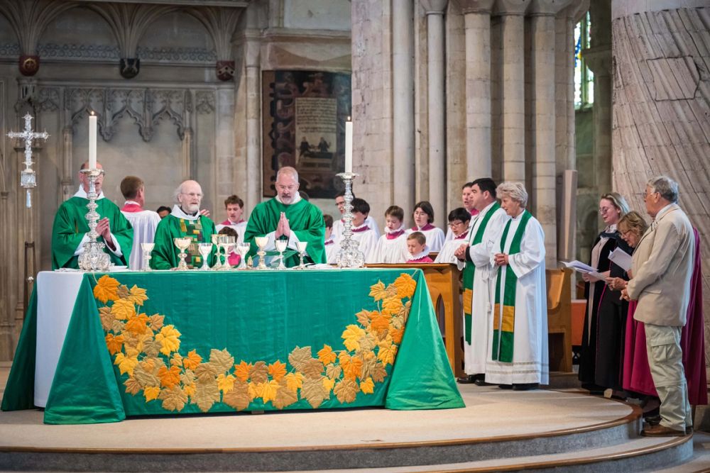 Picture highlights from Canon Andy's farewell service | Norwich Cathedral