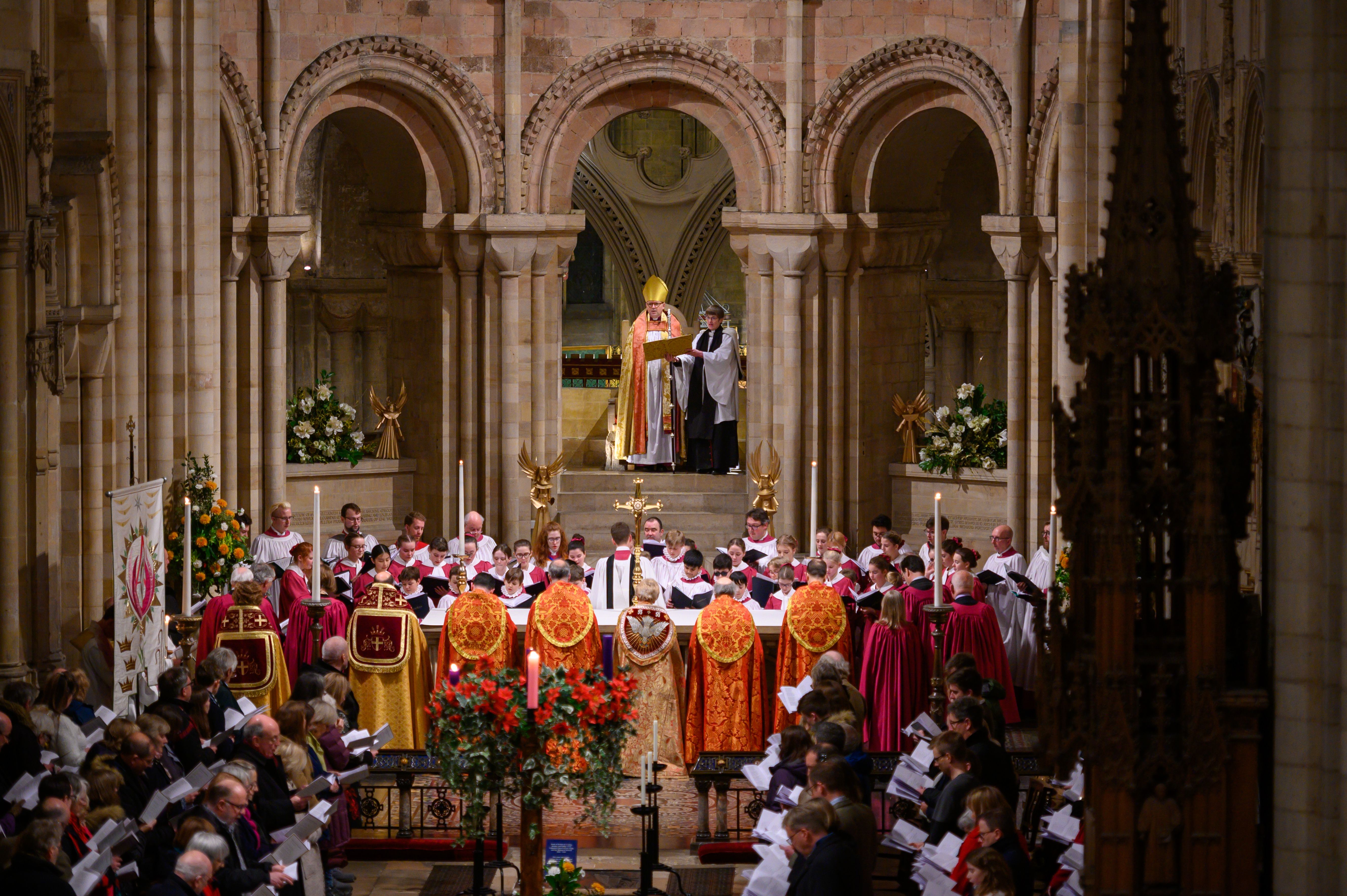 Christmas Procession with Carols | Norwich Cathedral