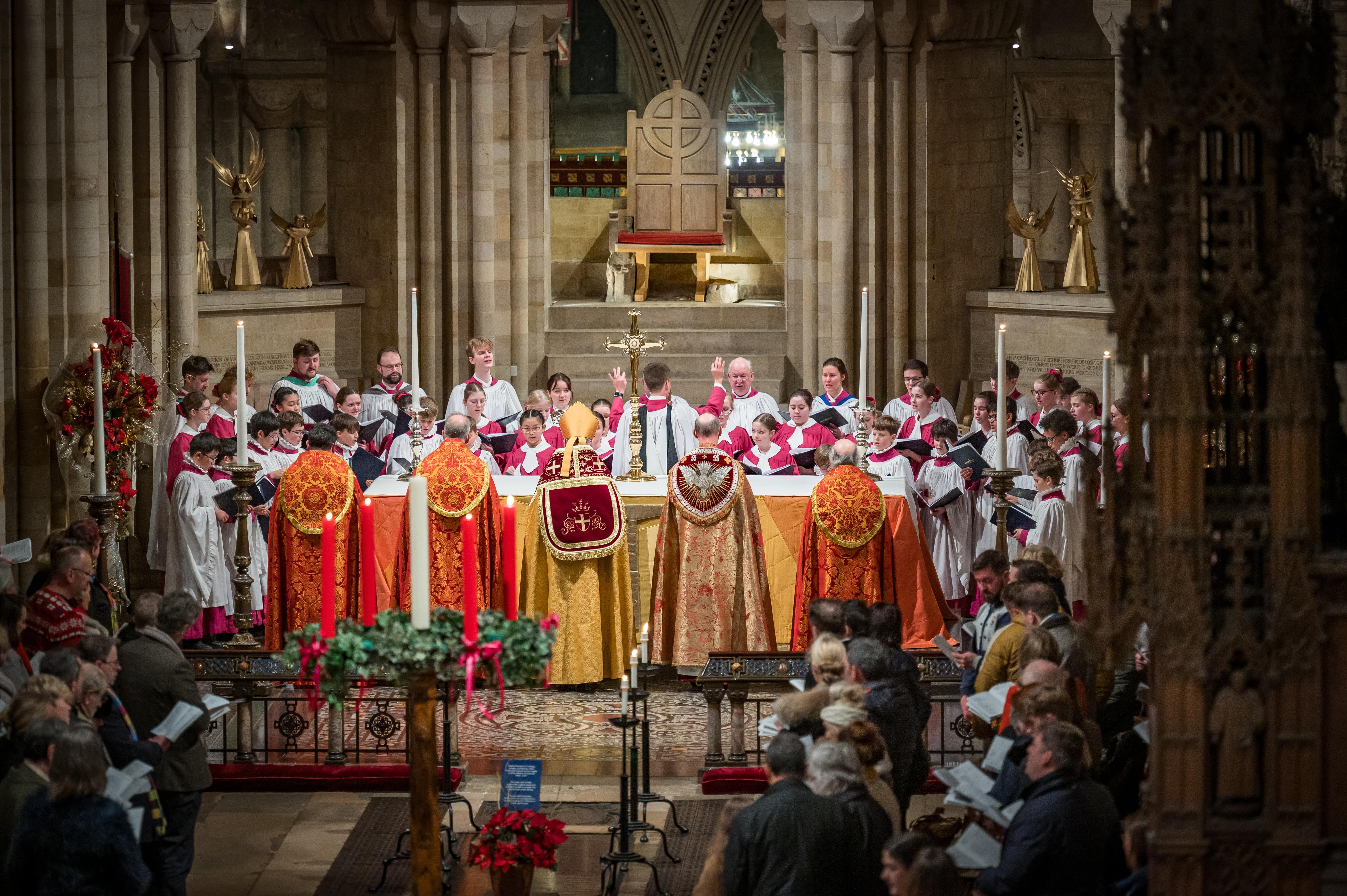 Christmas Procession with Carols | Norwich Cathedral