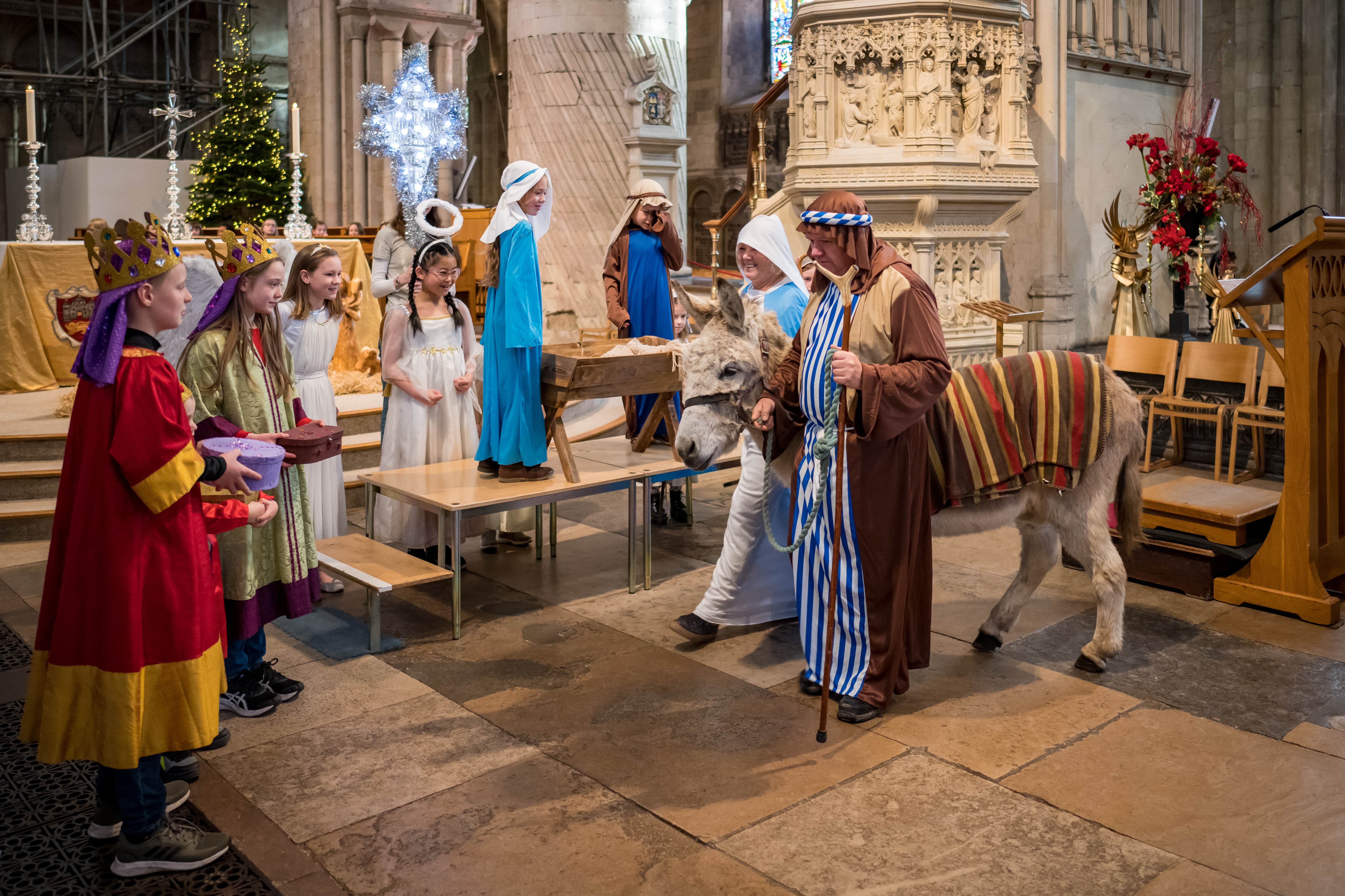 Crib Service | Norwich Cathedral
