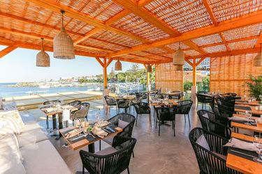 Eden Roc Resort Hotel i Kalithea er et godt hotel hos Solfaktor