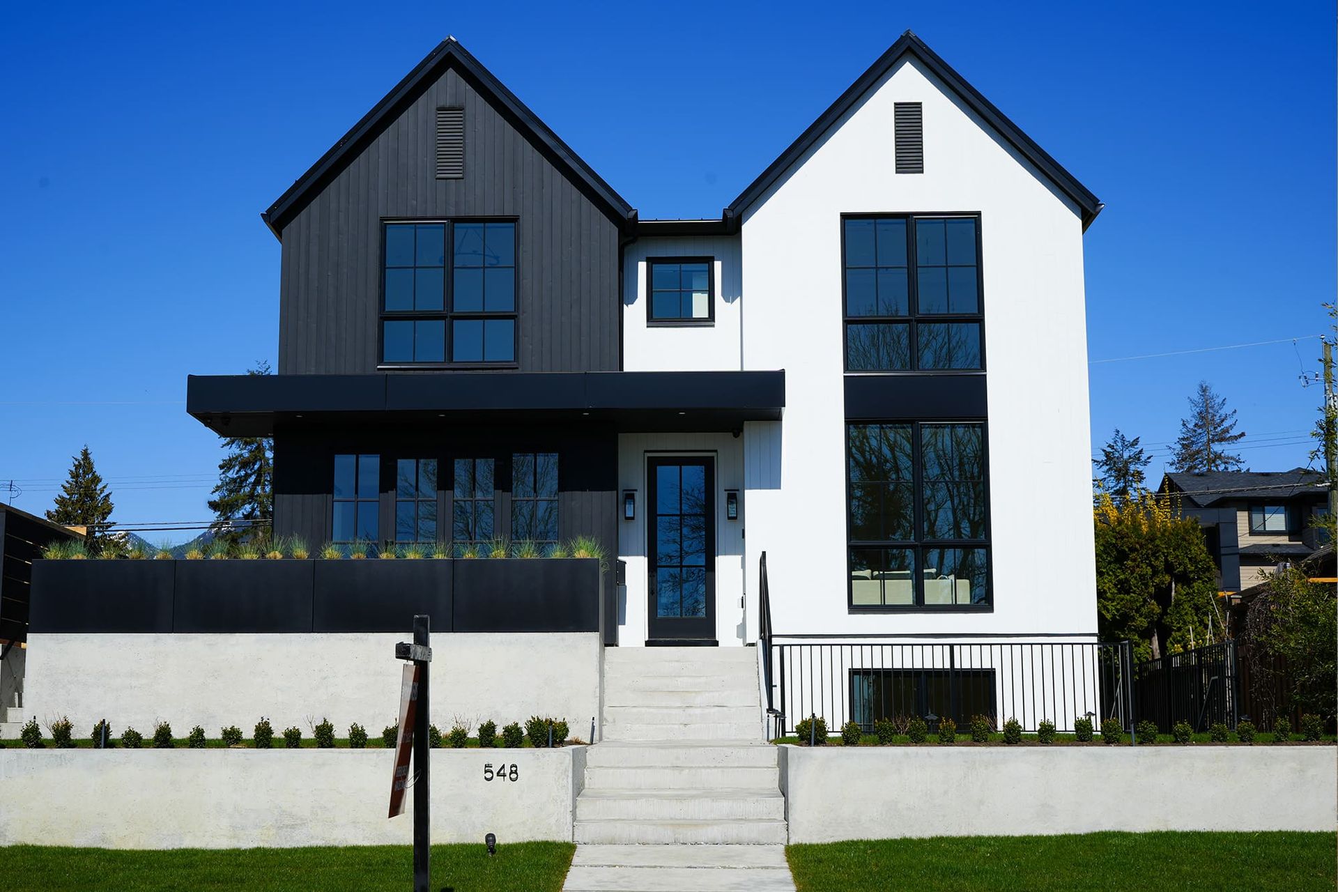 Divider | Green Theory