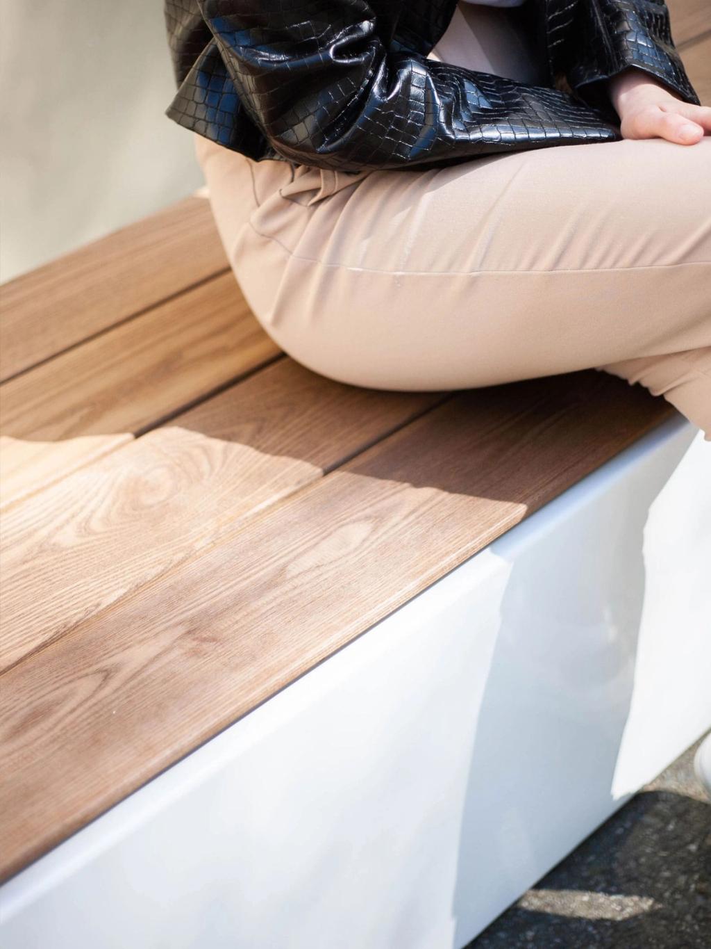 Seating | Green Theory