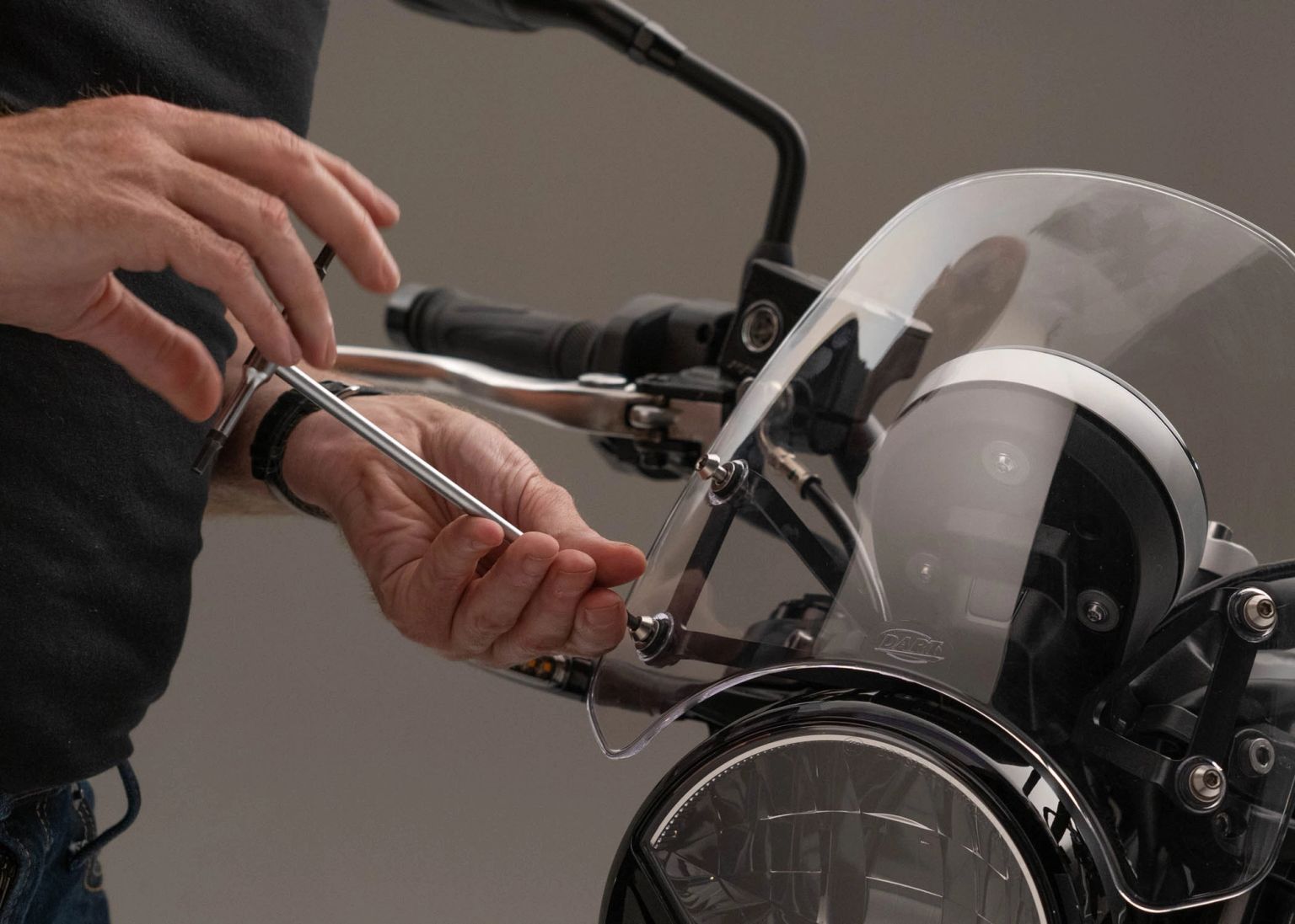 Dart Flyscreens - The Original Small Motorcycle Windshield