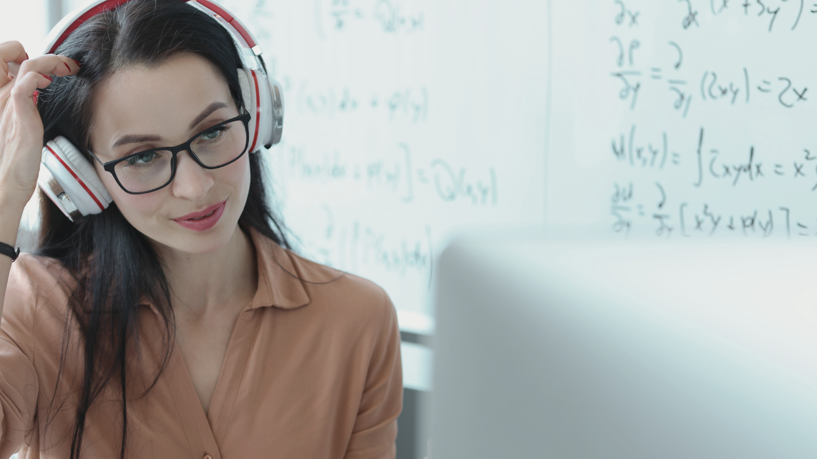 Best literacy podcasts for teachers | Bedrock Learning