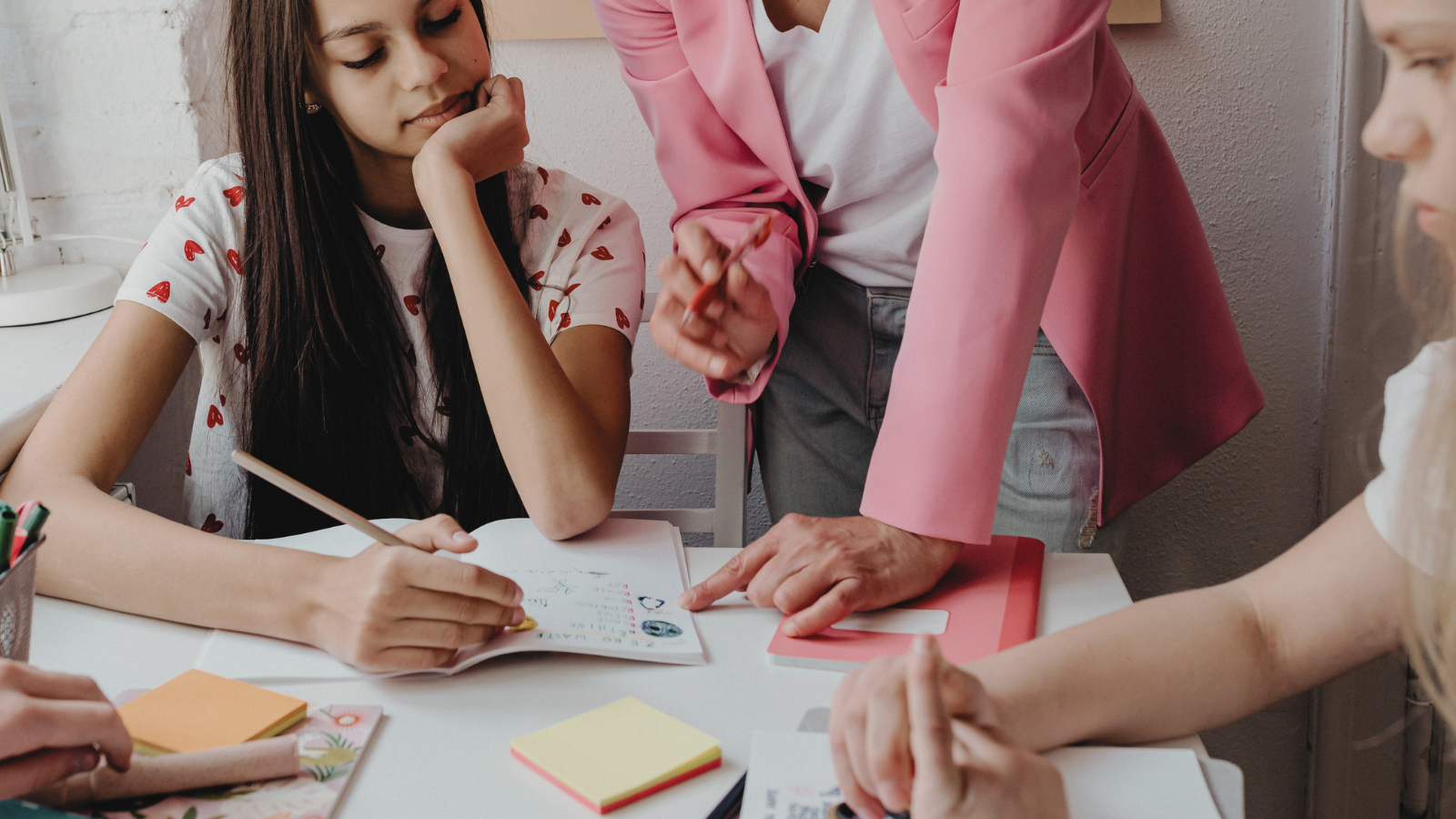 Using brackets, hyphens, dashes and slashes | Bedrock Learning