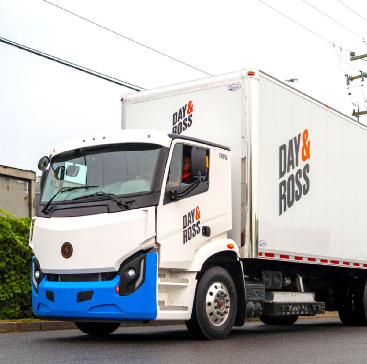 Get Your Day and Ross Freight Quote | Day & Ross LTL Shipping
