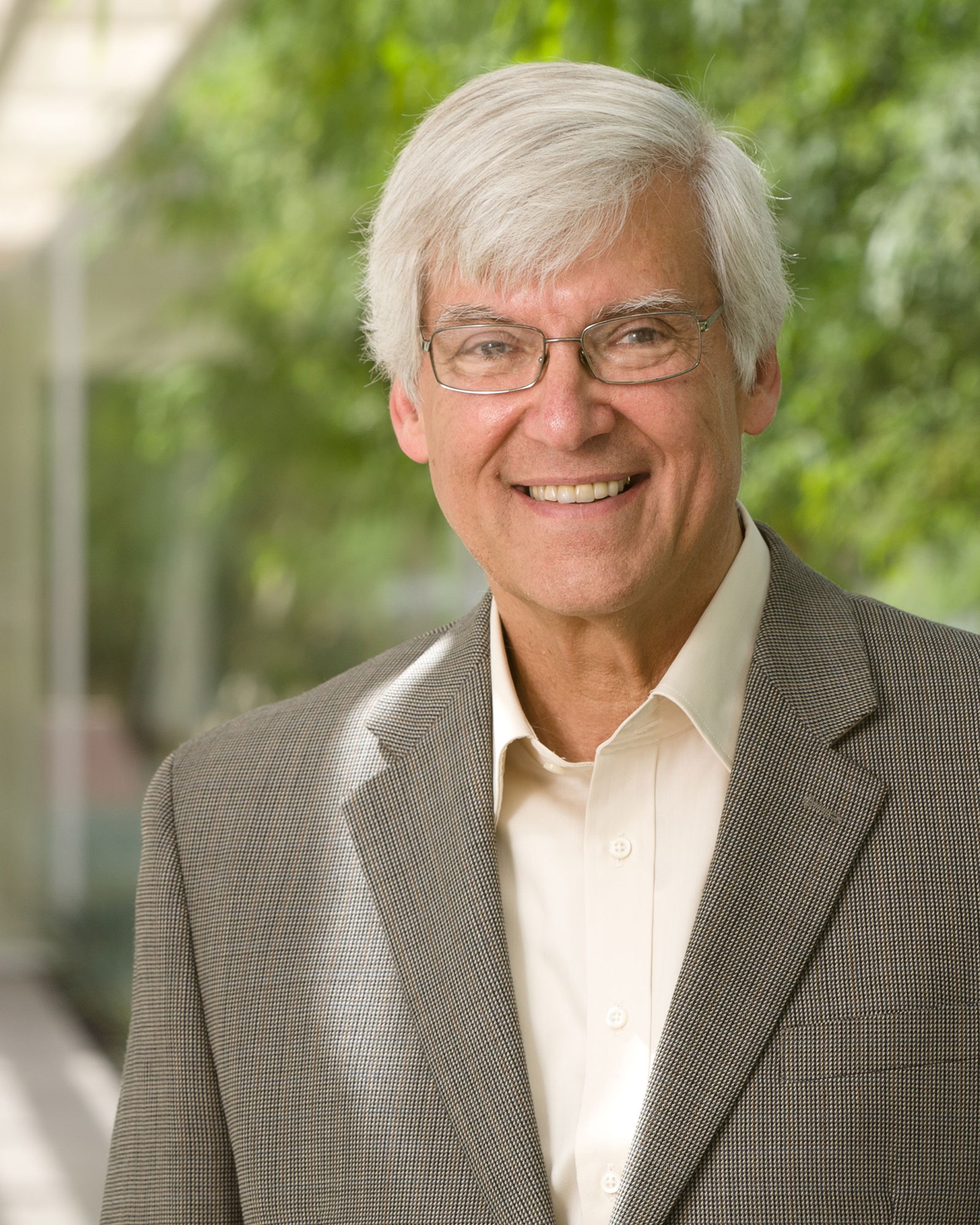 Geoffrey Cowan – Berggruen Institute