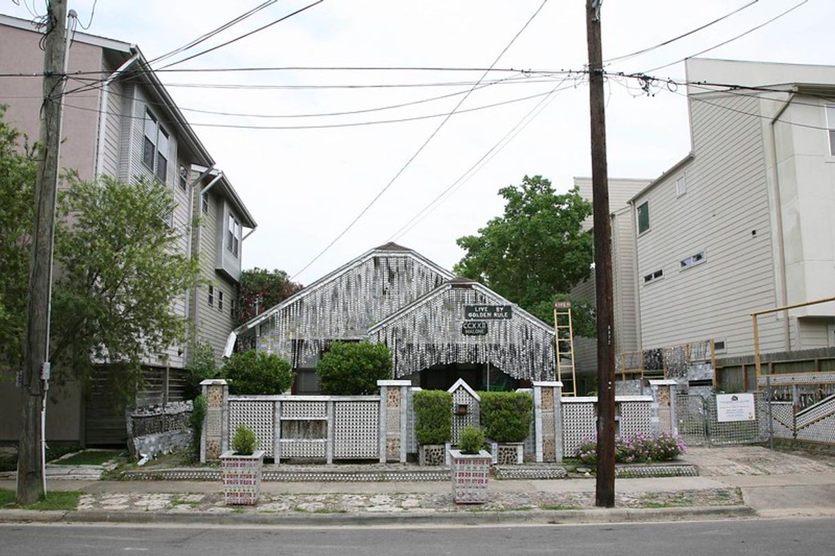 How To Visit Houston's Beer Can House - City Cast Houston